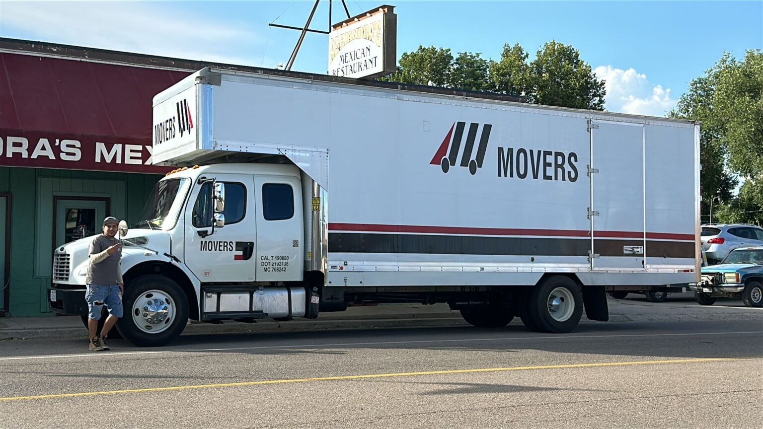 White Glove Movers Bay Area | Luxury Moving Services