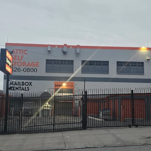 Top Storage Facilities in San Francisco | Moving & Storage Guide